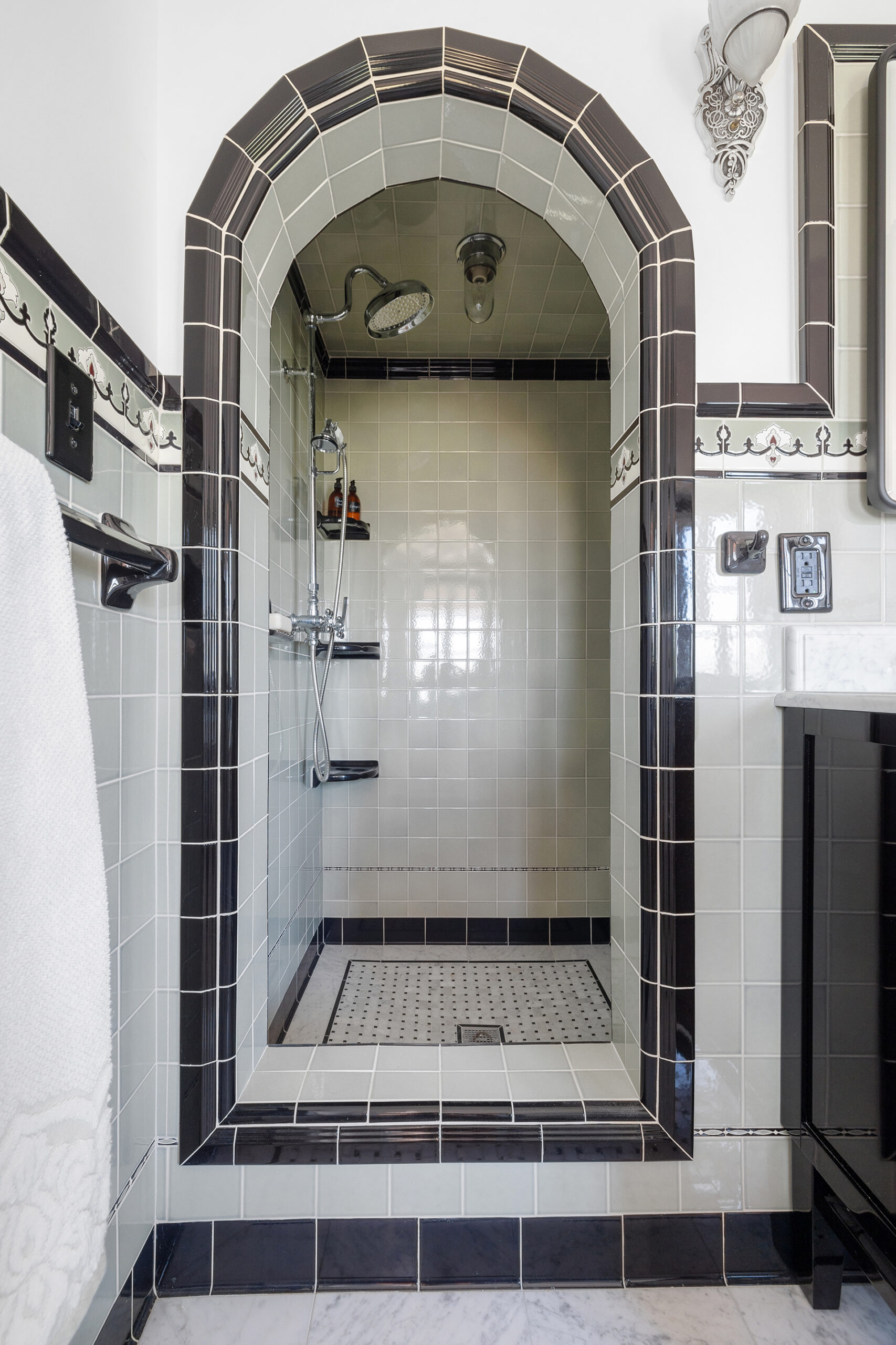 1920s Spanish Revival Shower - Mission Tile West
